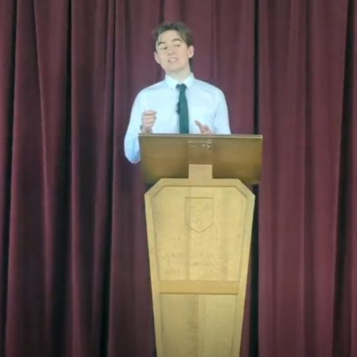 Balcarras School - Young enterprise team in National Final