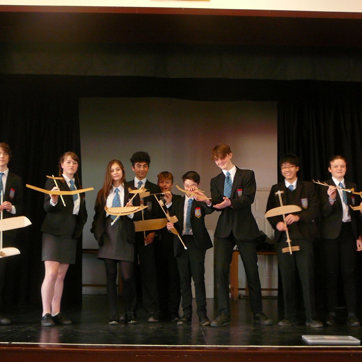 Balcarras School - Could you build a glider?