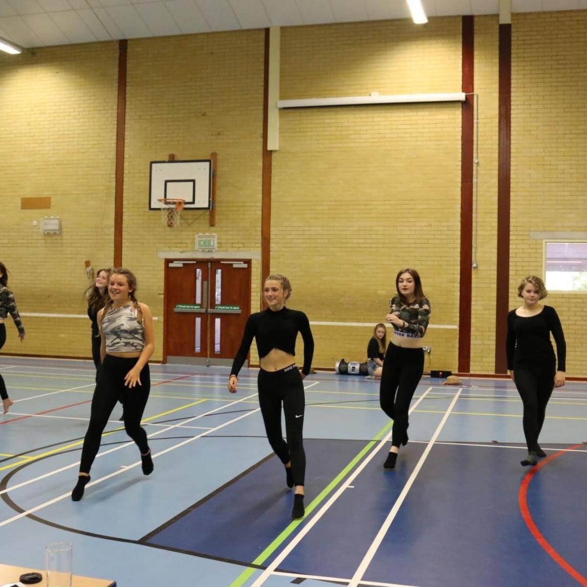 Balcarras School - House Dance