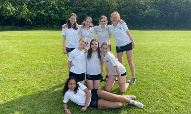 Balcarras School - Year 7 - 10 Rounders VS. Pates